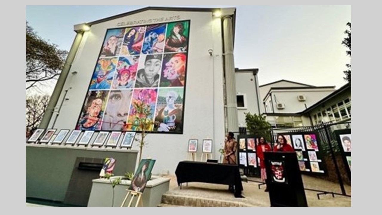Fourth Art Mural - Crawford International Pretoria College - Schools ...